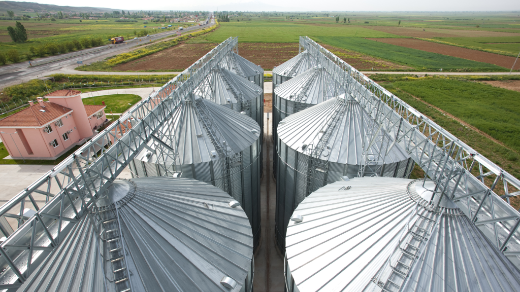 It’s Time to Eliminate the Contact Center Silo